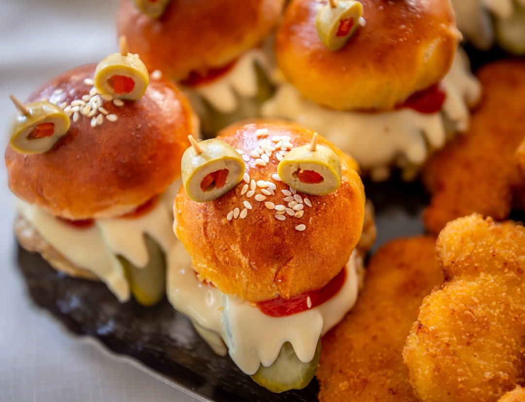 "Innovative Chicken Dishes Dominating 2024"