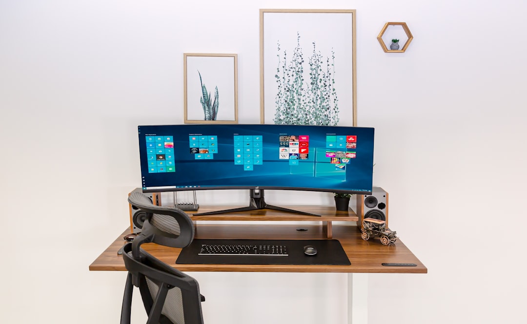 "How To Optimize Your Workspace For Ergonomics"