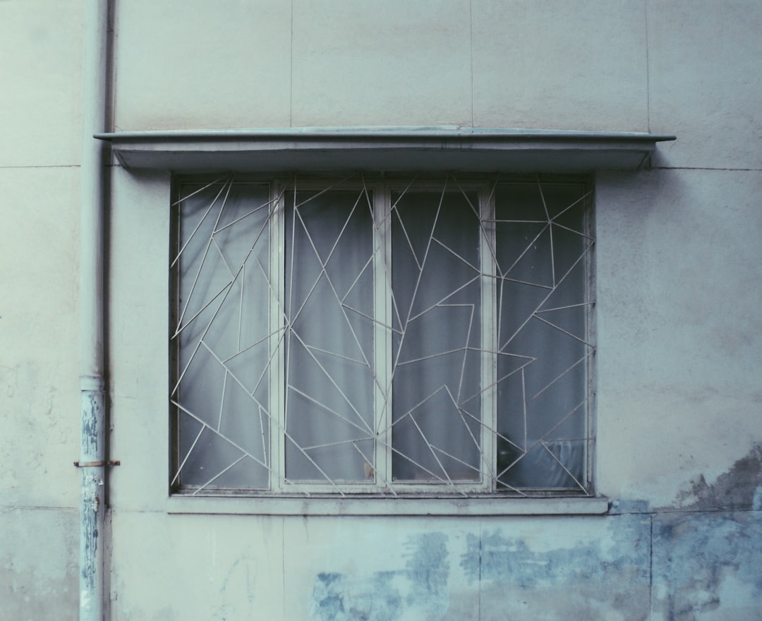 How To Fix Sticking Windows