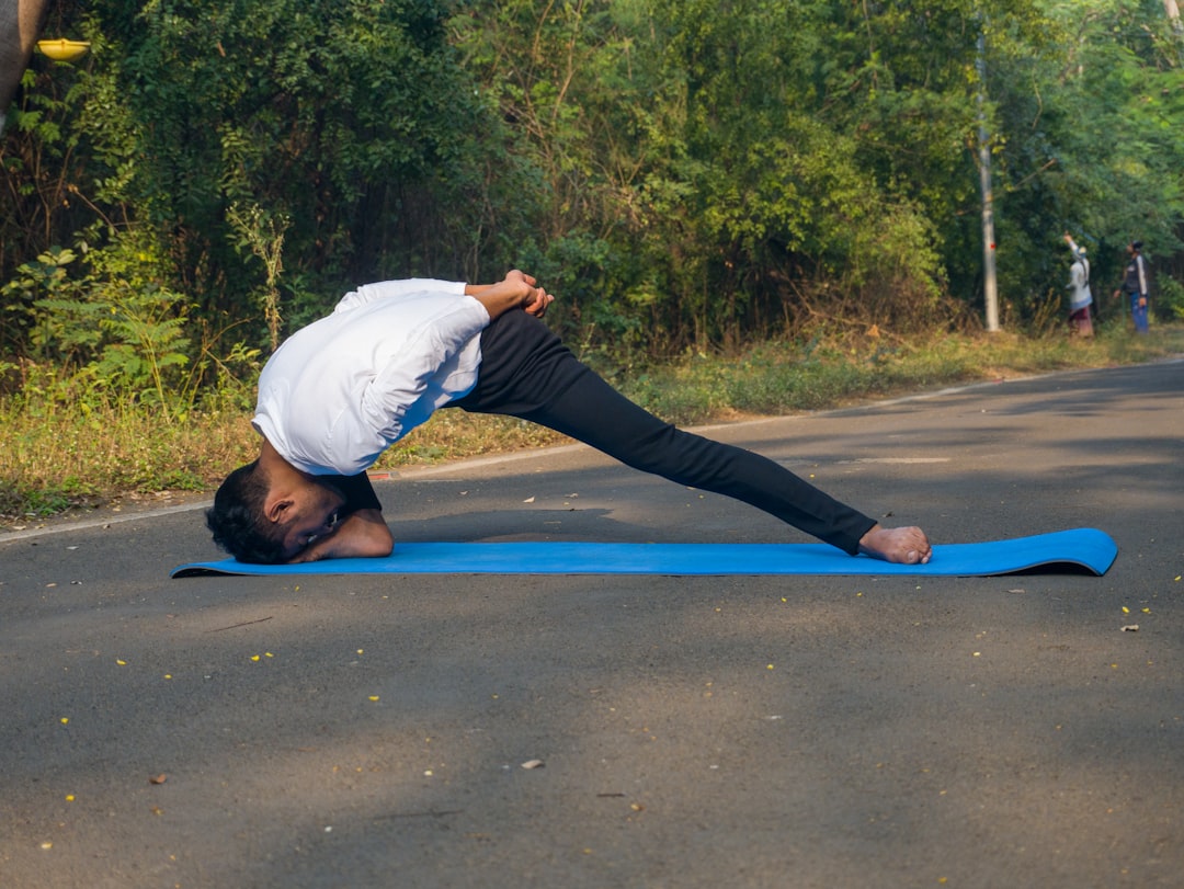 How To Build A Healthy Daily Routine