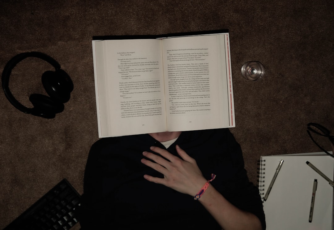 How To Read Difficult Books Without Giving Up - Learn How Do It